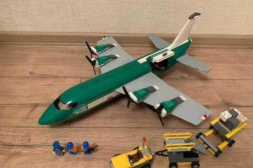 Самолеты Lego City 7734 и 60101