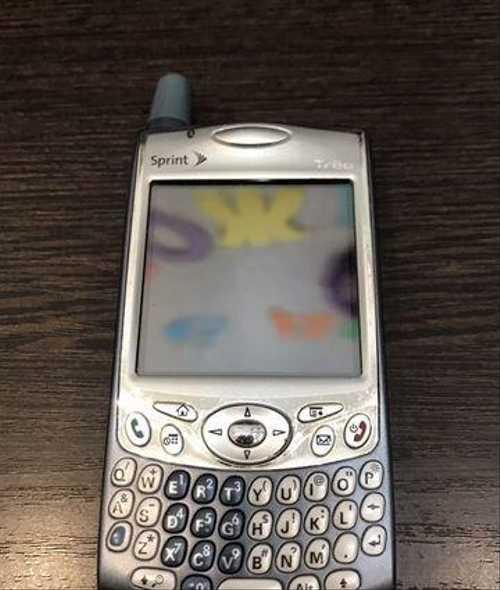 Телефон Palm Treo 650