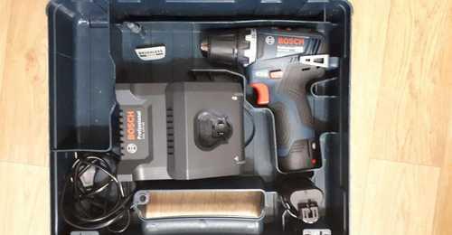 Бесщеточный шуруповерт Bosch GSR 12V-35