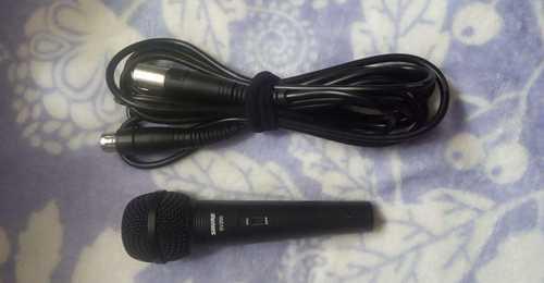 Динамический микрофон Shure sv200