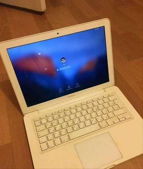 Apple MacBook A1342