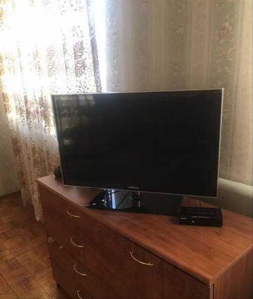 Телевизор samsung UE32D5000PW