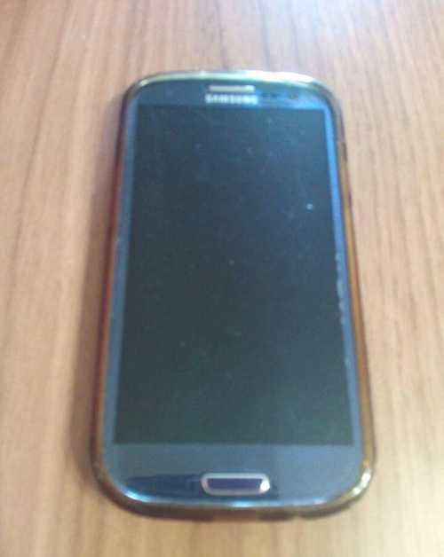 Смартфон Samsung GT-i9300i Galaxy S3 Duos 16 гб
