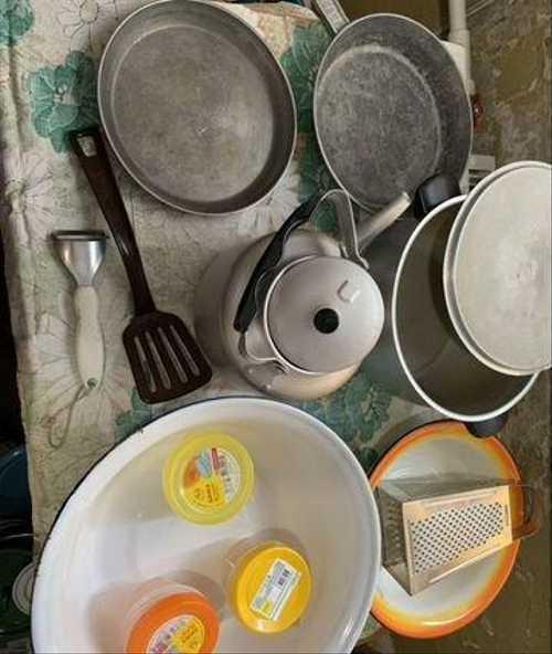 Посуда набор кастрюля сковорода таз тарелки