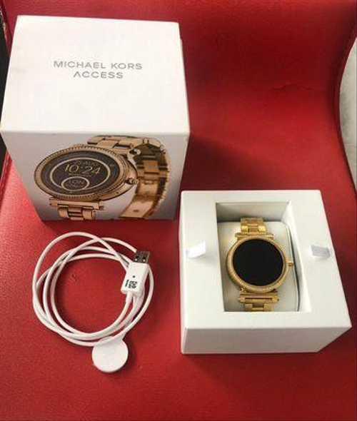 Смарт часы Michael Kors