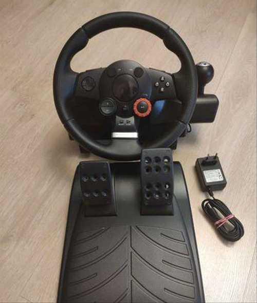 Игровой руль logitech driving force gt