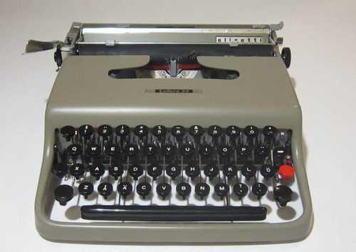 Печатная (пишущая) машинка Olivetti Lettera 22