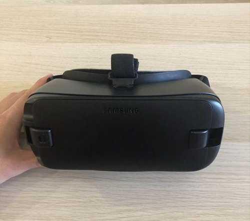 VR очки Samsung