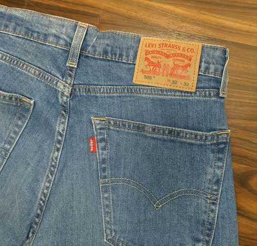 Продам джинсы Levi's 505 USA W32 L32