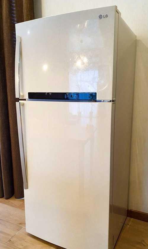 Холодильник широкий LG GN-M702hehm