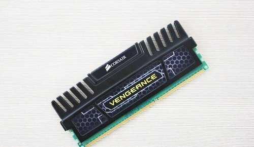 Оперативная память DDR3 4 GB 1866 MHz corsair