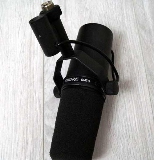 Студийный микрофон shure SM7B
