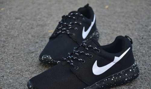 Кроссовки Nike Roshe run Черные