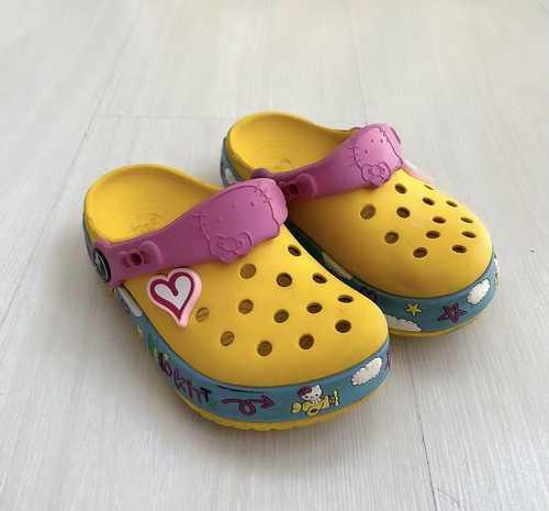 Продам crocs для девочки
