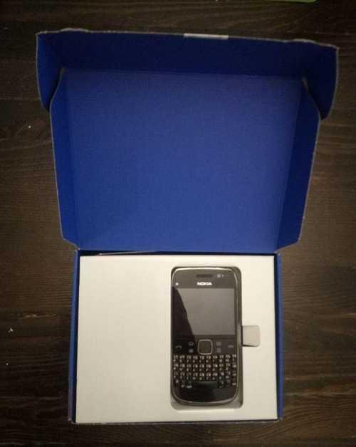 Nokia e6-00 в отл. сост., полный комплект, чехол