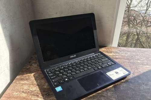 Asus e202s