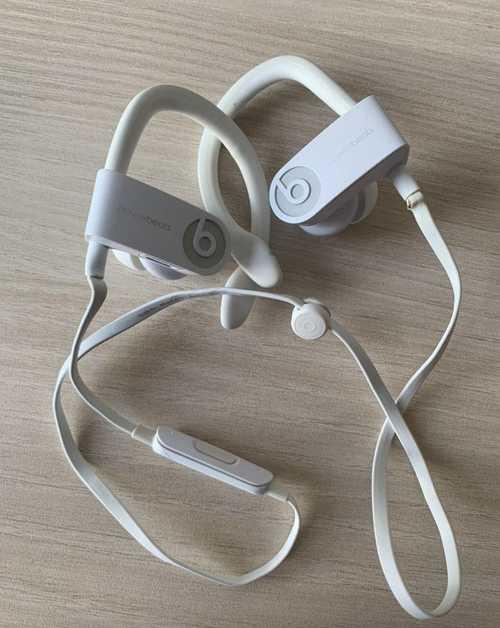 Беспроводные наушники Beats Powerbeats2 Wireless