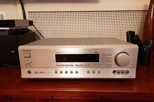 Ресивер Onkyo TX-SR501E