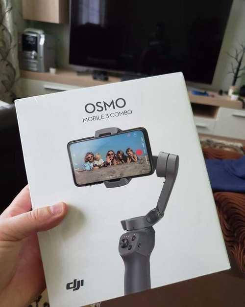 Osmo mobile combo. DJI Osmo mobile 3 Combo. Стабилизатор Osmo mobile 3. Osmo mobile 3 Combo упаковка. Осмо 4 стабилизатор.