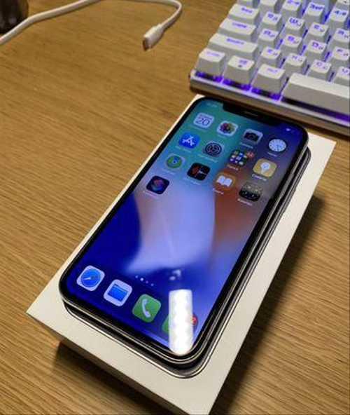iPhone X 64gb White