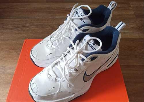 Nike Air Monarch IV