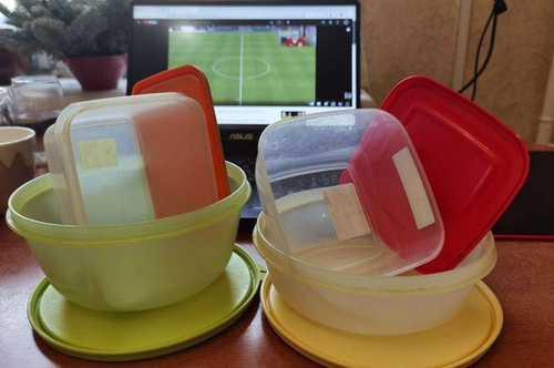 Пластиковые контейнеры Tupperware
