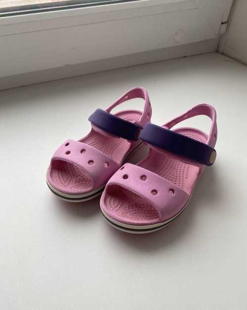 Сандалии Crocs
