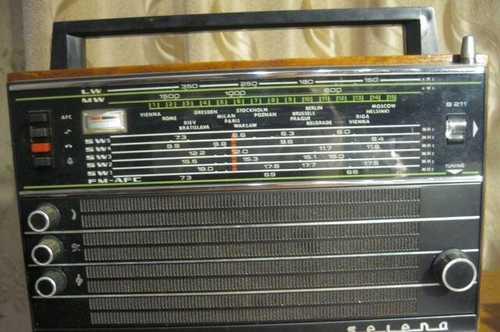 Радиоприемник СССР Selena B-211