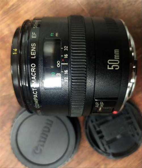 Canon EF 50mm macro