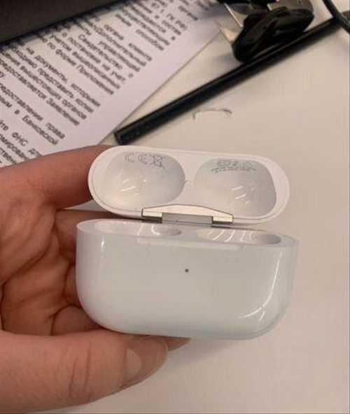 Сломался кейс для airpods