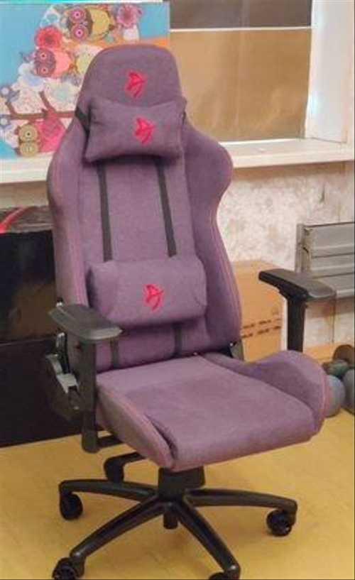 Игровое кресло Arozzi Verona Signature Soft Fabric