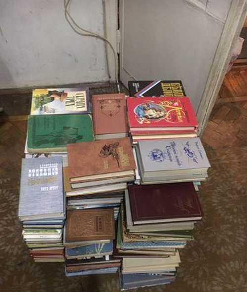 Книги отдам бесплатно
