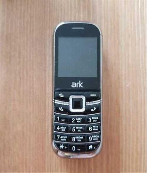 Телефон Ark Benefit U1 Black