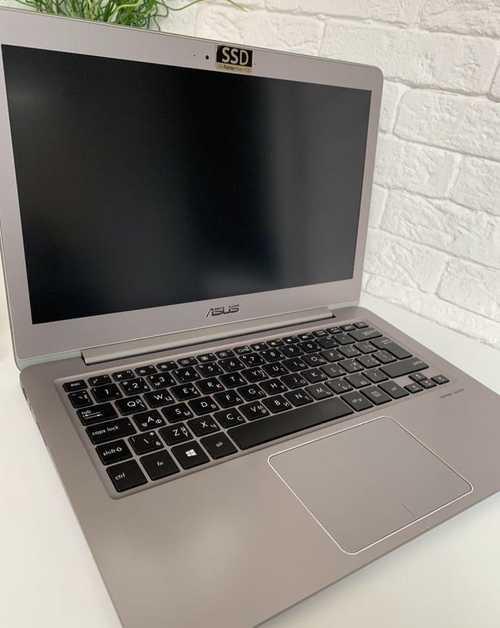 Ультрабук Asus Zenbook 13 UX330U