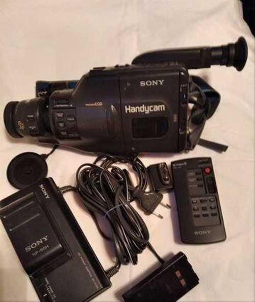 Видеокамера Sony handycam ccc-f450e