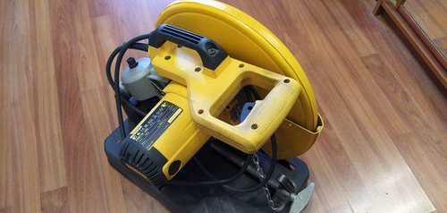 Пила монтажная Dewalt D28710
