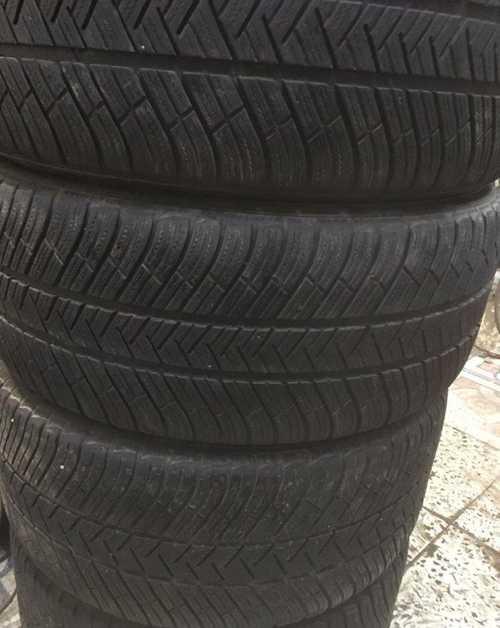 Nokian 255 50 r20