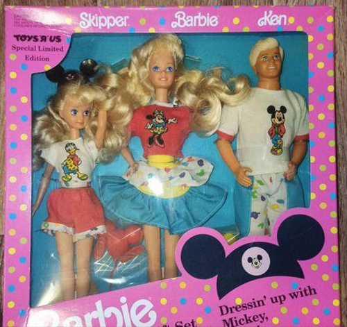 Barbie and Friends Gift Set