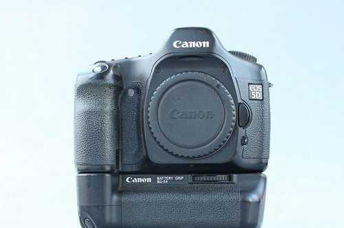 Canon 5D body с батарейным блоком