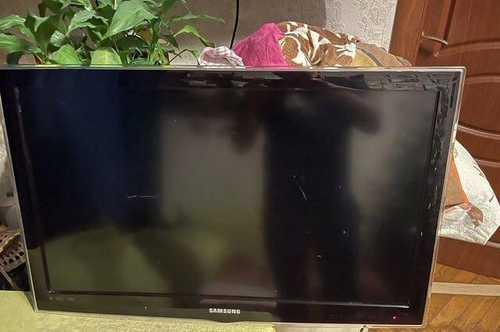 Телевизора Samsung UE32C4000PW
