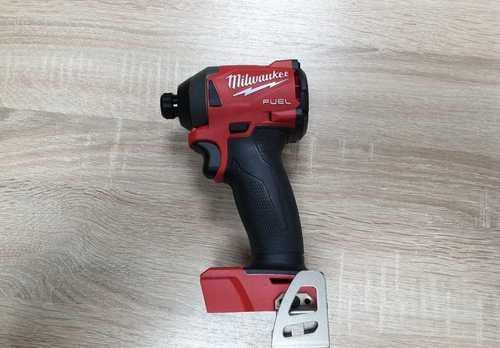 Импакт винтоверт Milwaukee 2853-20