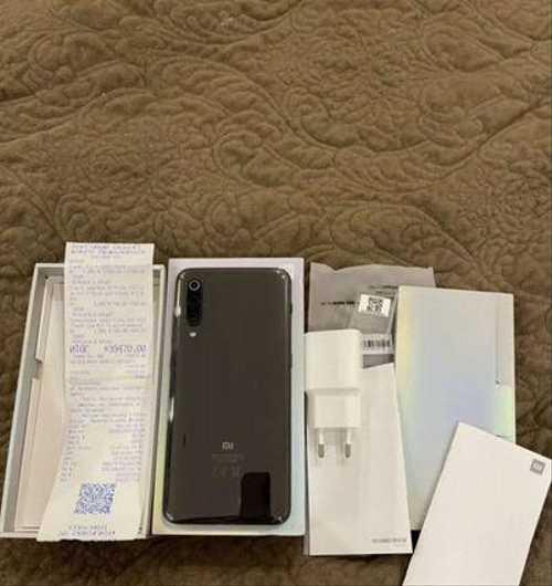 Мобильный телефон новый xioami mi 9