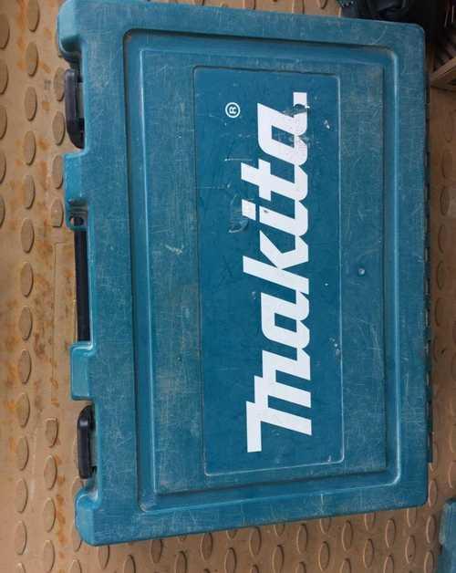 Перфоратор makita HR2470