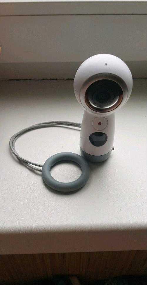 SAMSUNG Gear 360