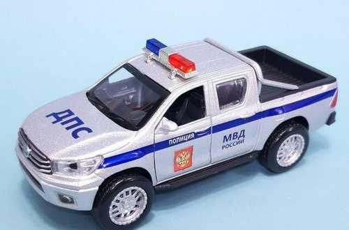 1:45 Toyota Hilux модель металлическая