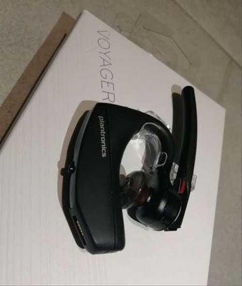 Bluetooth-гарнитура Plantronics Voyager 5220(5200)