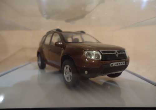 Renault Duster коллекционная дилерская модель 1:43