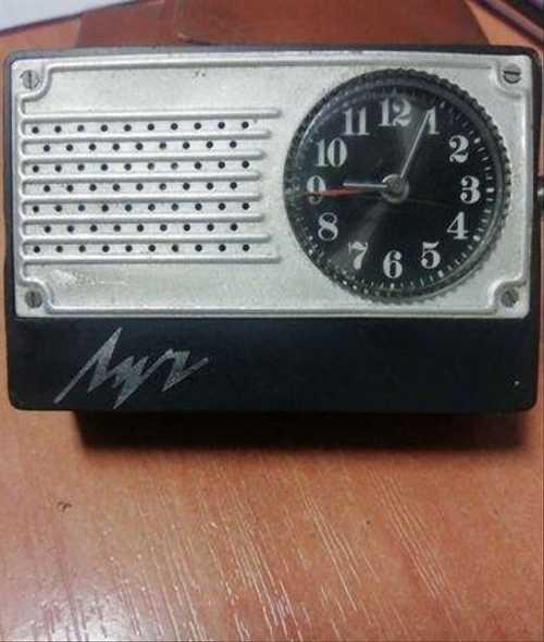 Часы будильник СССР