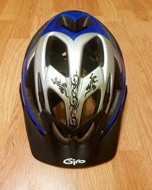 Велосипедный шлем Giro