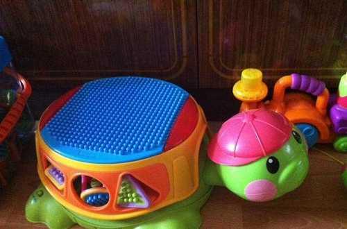 Fisher price черепаха парковка зебра chicco машина